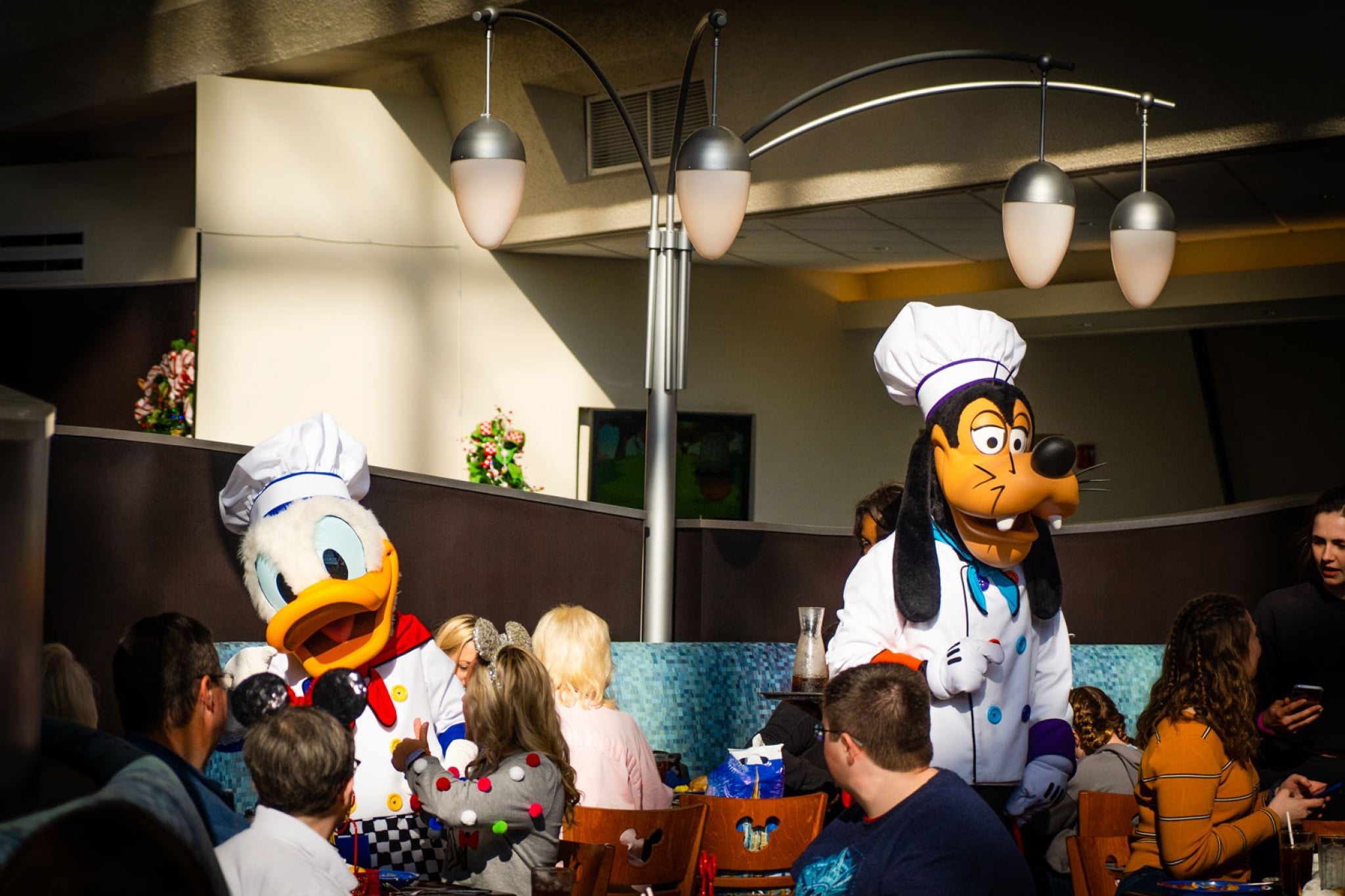 Comida con Personajes: Storybook Dining Retorna a Walt Disney World ...